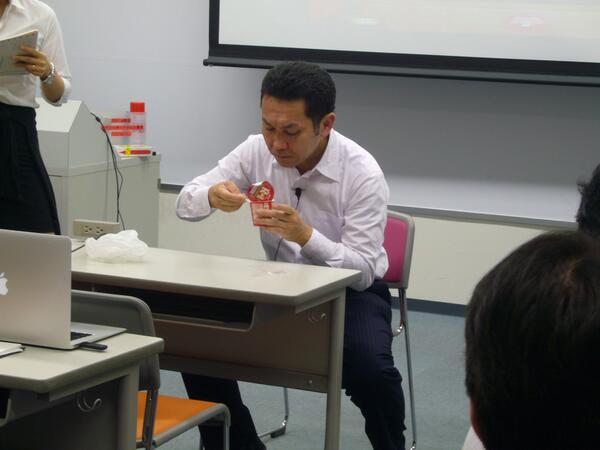 enPiT AIIT ビジネスアプリケーション特論 【情報デザインとUX 】後半 - posfie