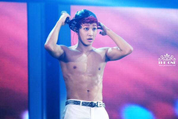 Kikwang Shirtless 2022