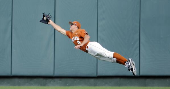 Best Diving Catch In Baseball
