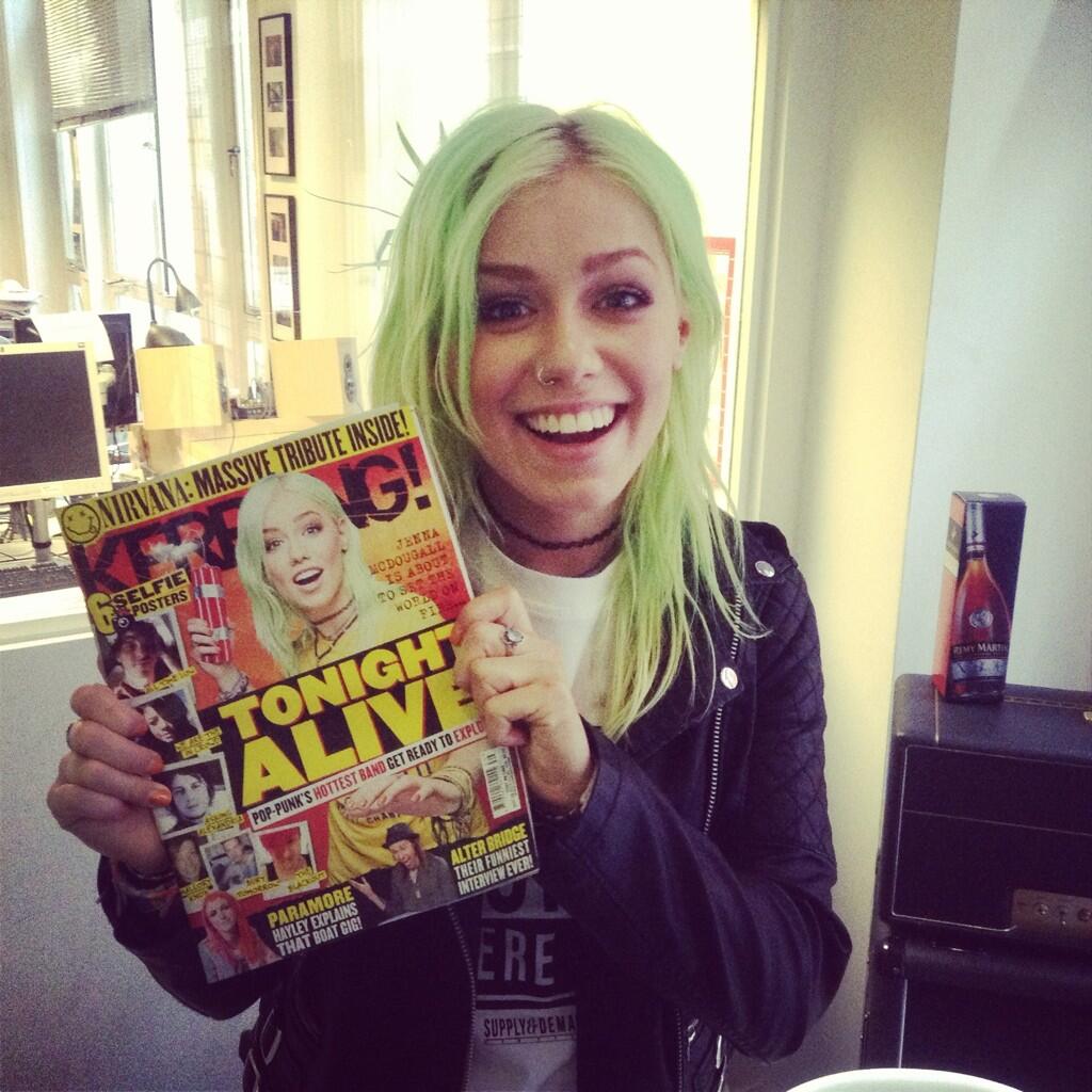 Jenna Mcdougall 2013 Jenna McDougall Of Tonight Alive