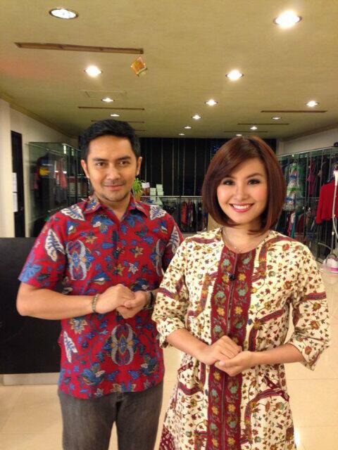 Zilvia Iskandar on Twitter: "Yuk Merapat ke Metro Pagi, special hari batik! :) cc ...