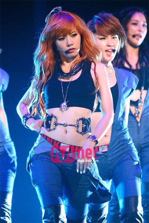 Hyuna Tattoo Belly Button