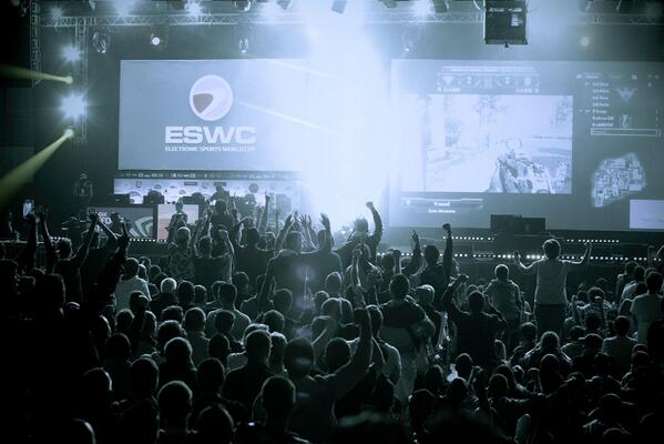 Insane crowd at the ESWC for CoD : r/CoDCompetitive