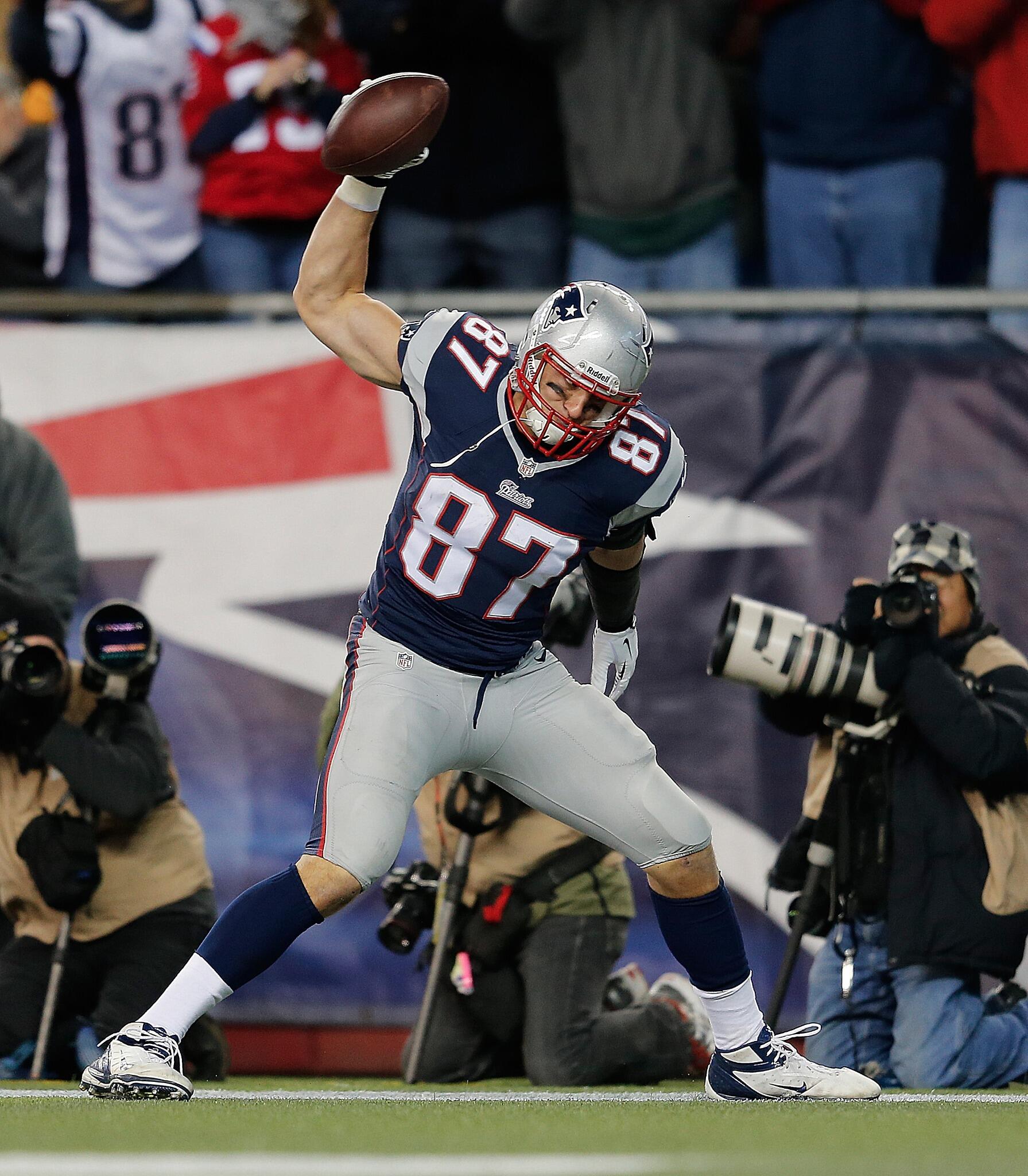 Rob Gronkowski Spike