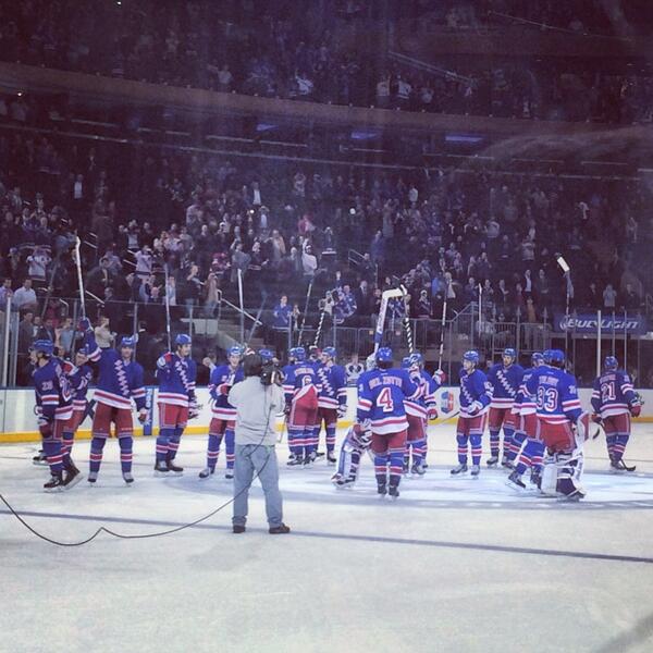 Nyr Salute