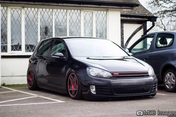 Stanced Mk6 Golf