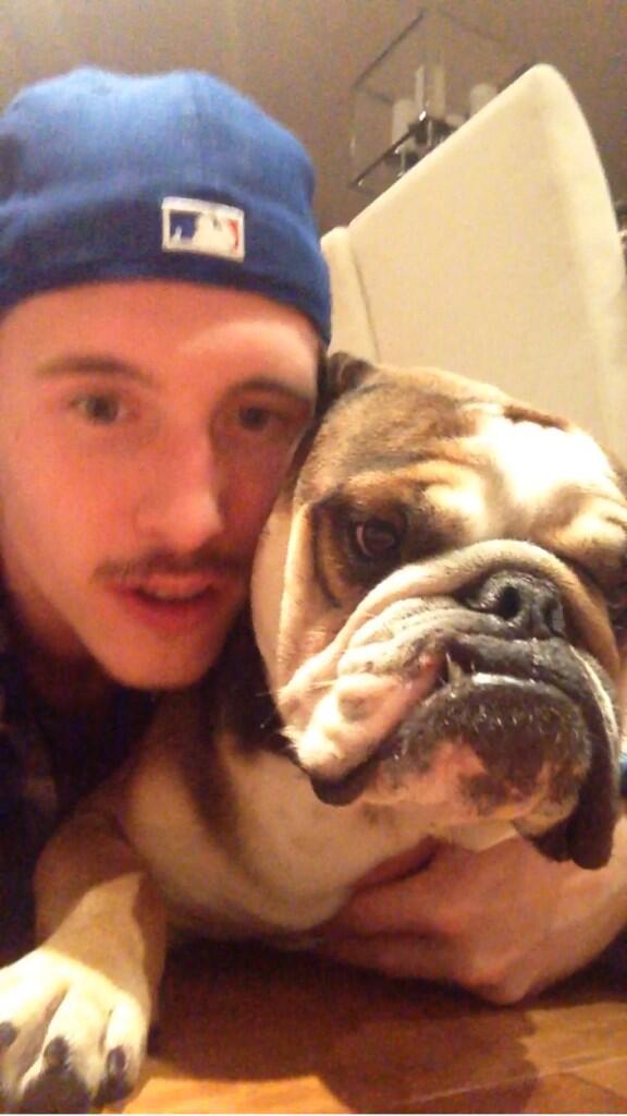 Della Gallagher's Instagram, Twitter & Facebook on IDCrawl