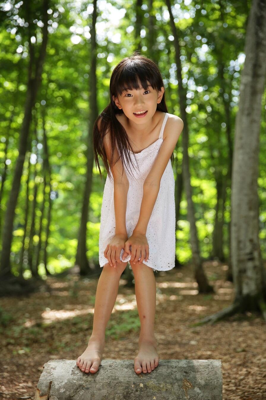 ロシアロリコンヌード画像投稿画像 枚 女子小学生アウロリ投稿画像 枚メゾピアノ女子小学生ヌード sexiezpicz web porn ...