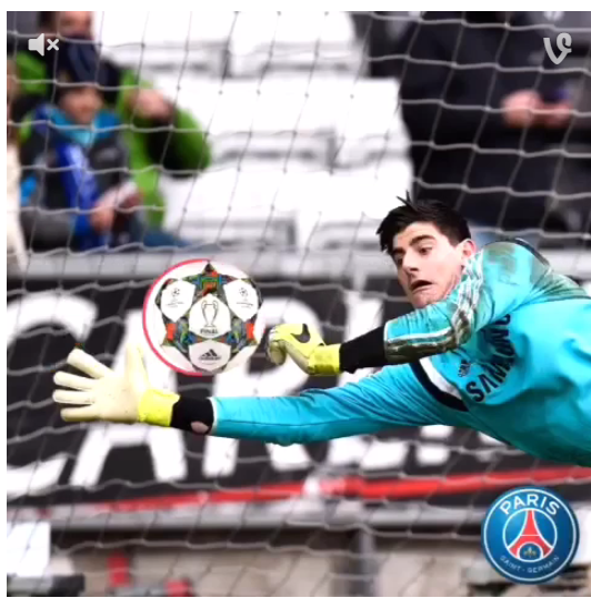 Julien Binet ® on Twitter: "@PSG_inside @ECavaniOfficial woila :D http://t.co/y21VLuZm9R"