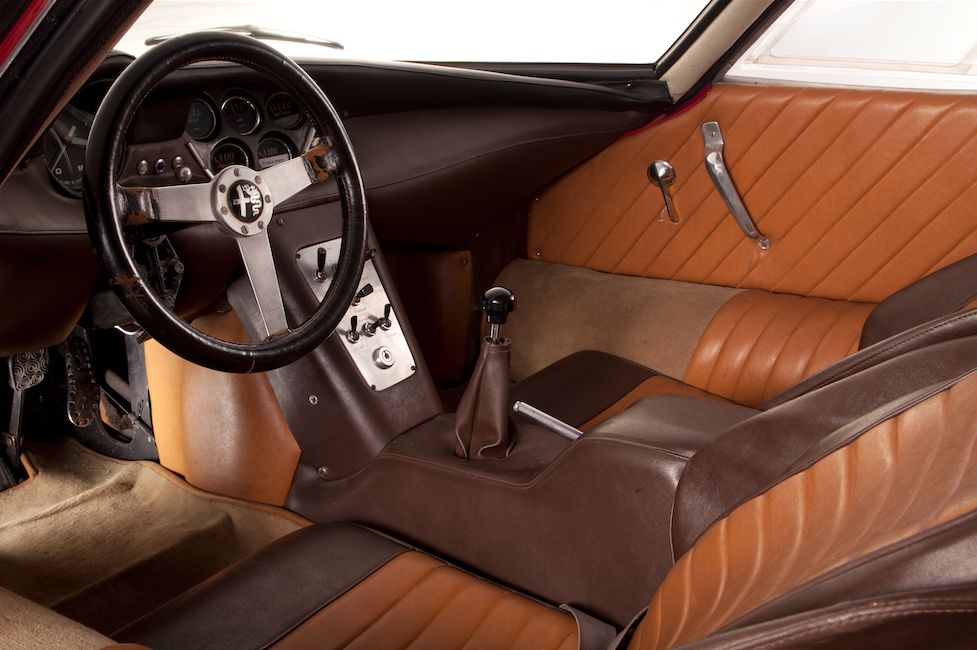 Alfa Romeo 33 Stradale Interior