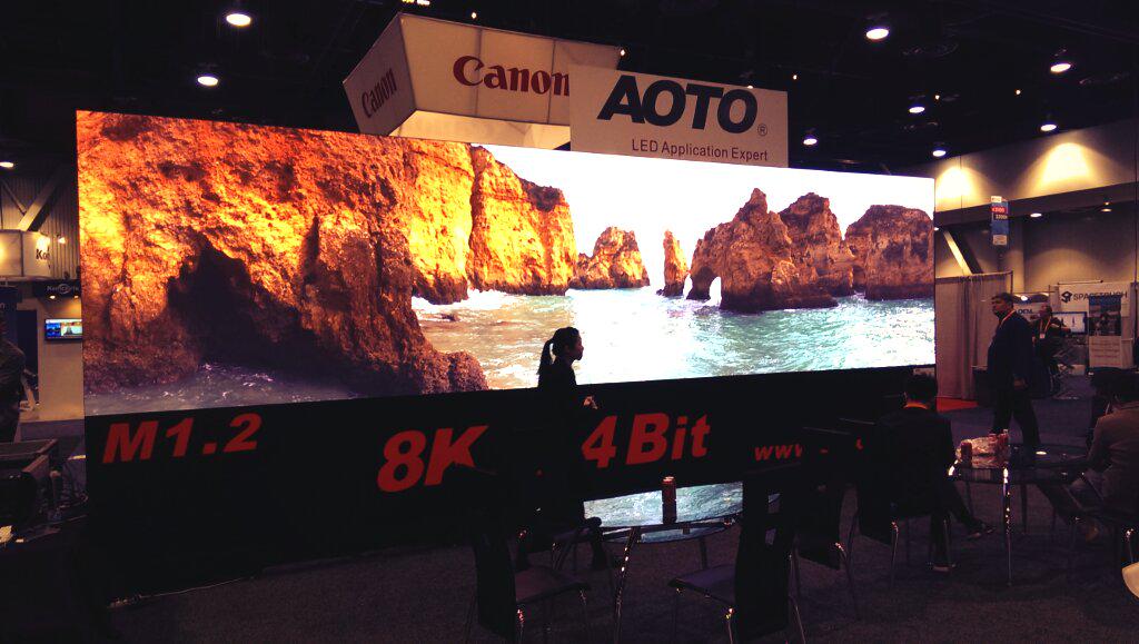 Check out the 9 coolest things we saw at the Digital Signage Expo ...