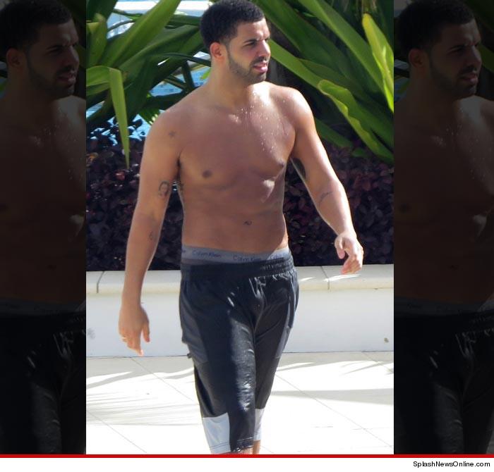 ***SHIRTLESS Drake !!!*** We repeat...SHIRTLESS DRAKE!!! BlakesDayMade ...