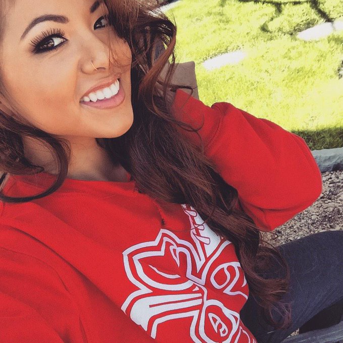 TW Pornstars - Holding. The most retweeted pictures and videos for all ...