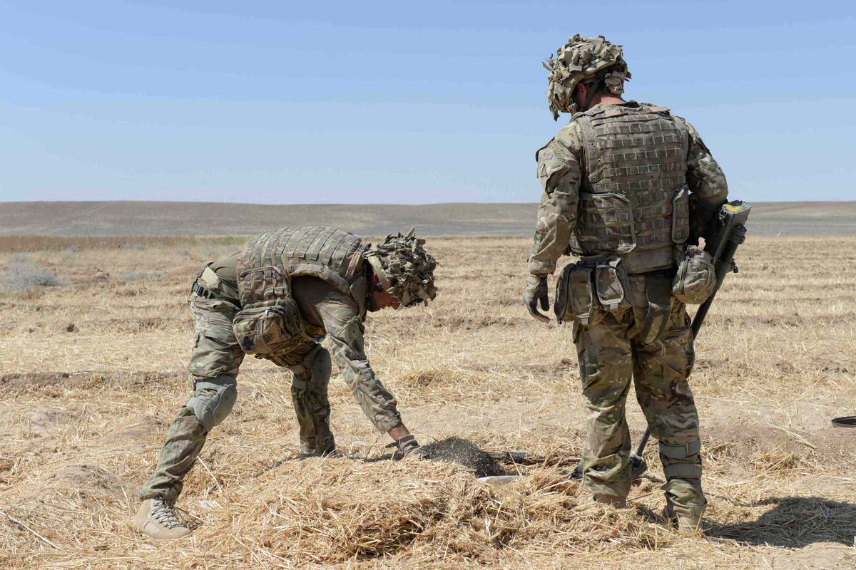 Counter-IED specialists head to Iraq with 1,000 bomb detectors to lead ...