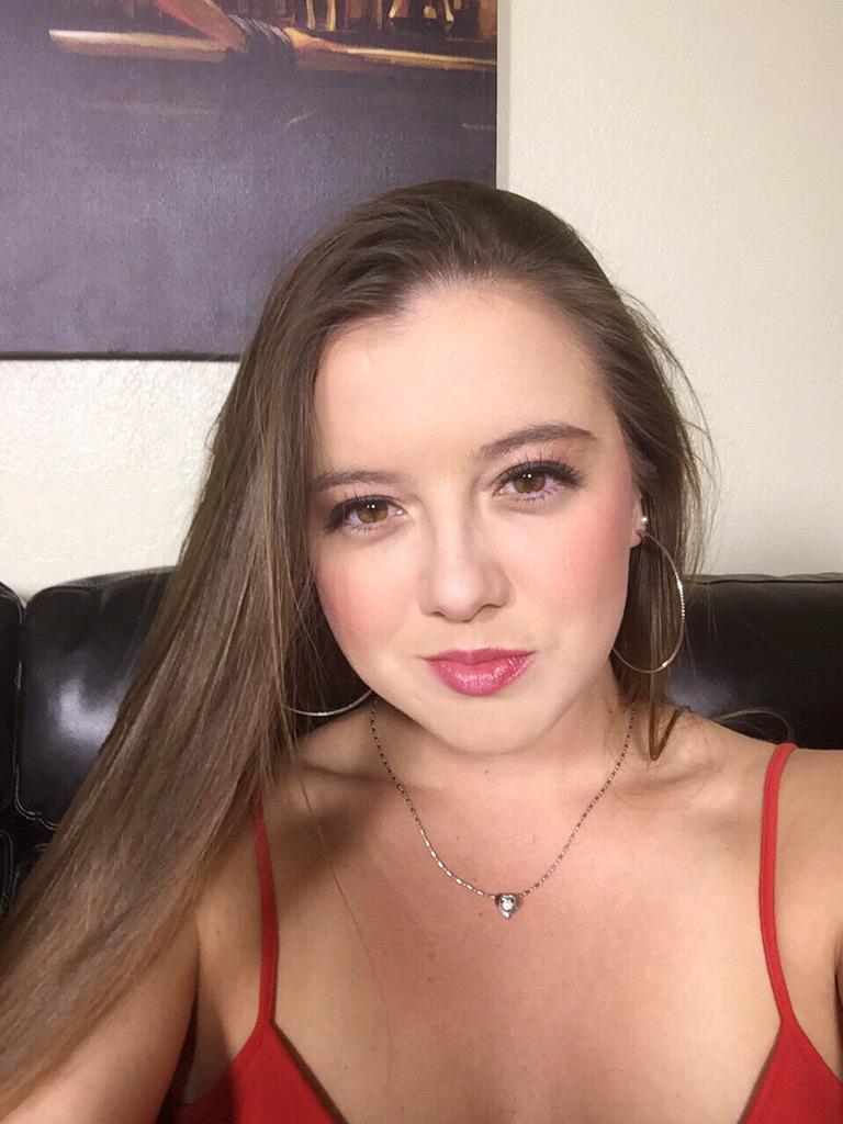 TW Pornstars - Becky LeSabre. Twitter. #skype username beckylesabre happy Friday. 7:11 PM - 13 ...