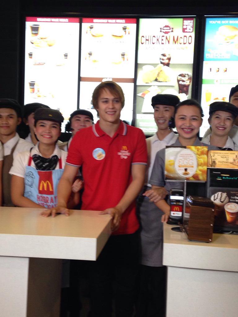 33 best Twitter Mcdo_ph images on Pholder | Mc Do PH, Itsenriquegil and ...