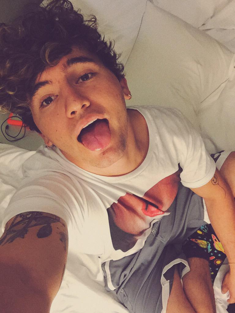 Jc Caylen Twitter Backgrounds
