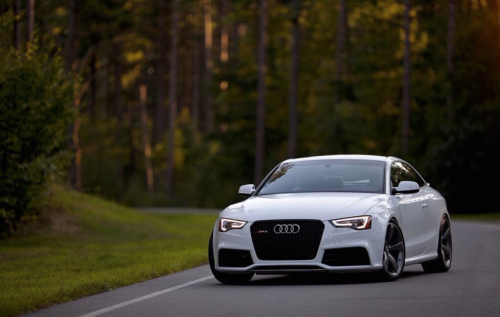 Audi Rs5 White