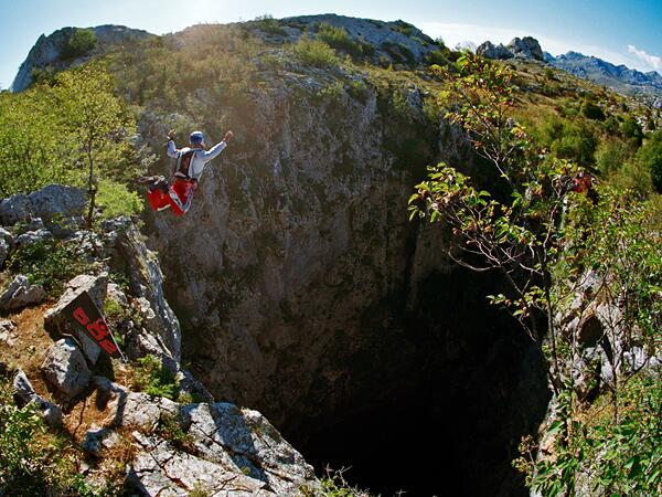 Base Jumping Cave Of Swallows