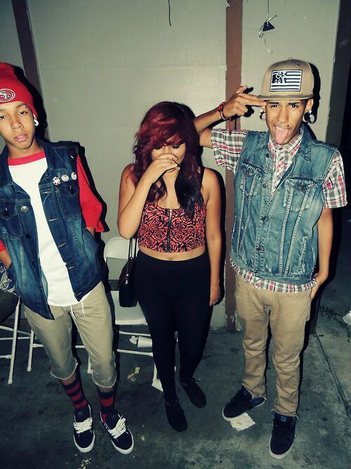 Swagfags At The Mall