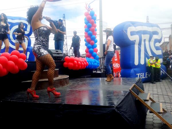 Cheo navarrete on Twitter: "@tctelevision @decasaencasatc excelente trabajo , que viva Quito ...