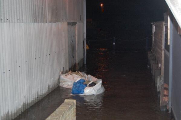 Whitstable battered by waves in tidal surge - ITV News
