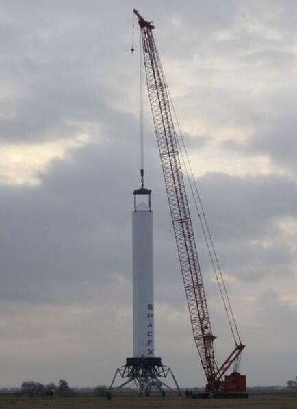 Elon Musk: 220 ft tall mobile crane to carry the rocket around in the ...