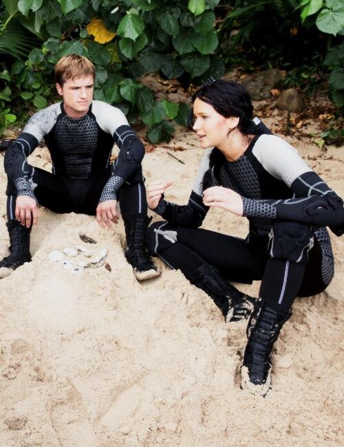 Katniss And Peeta In The Arena Katniss And Peeta In The Arena