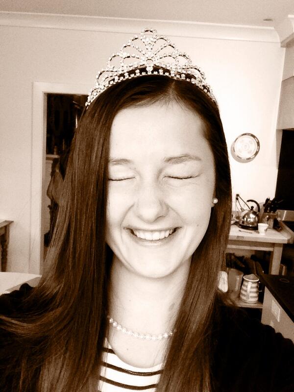 Jane Waugh's Instagram, Twitter & Facebook on IDCrawl