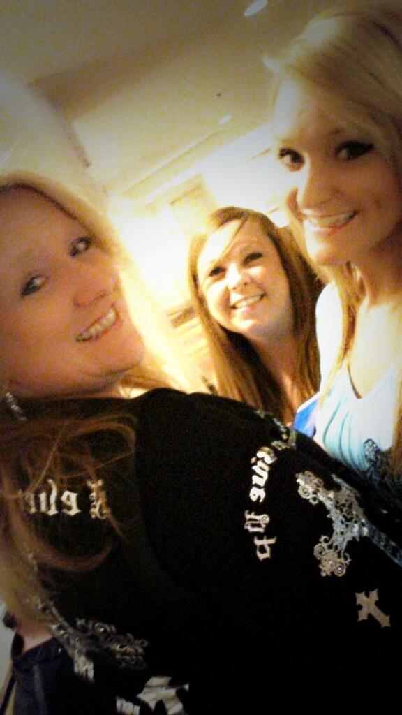 Bethany Stewart (@bEzbitches) | Twitter