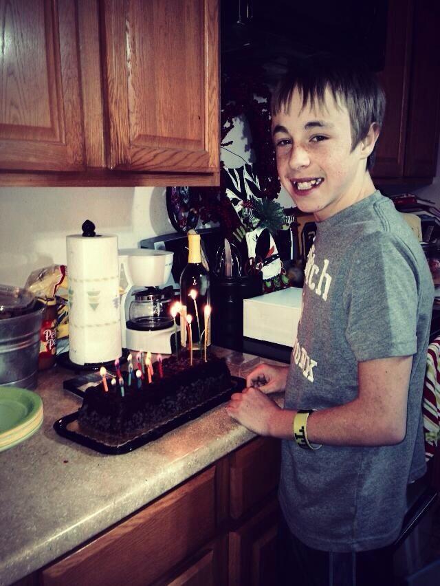 Jae Head on Twitter: "17 candels http://t.co/drKcKeiiYG"