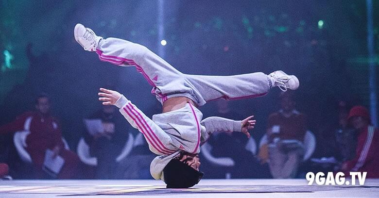 9GAG.TV on Twitter: "Amazing 6-Year-Old Girl Breakdancer Destroys Her Opponent (video) | Watch ...