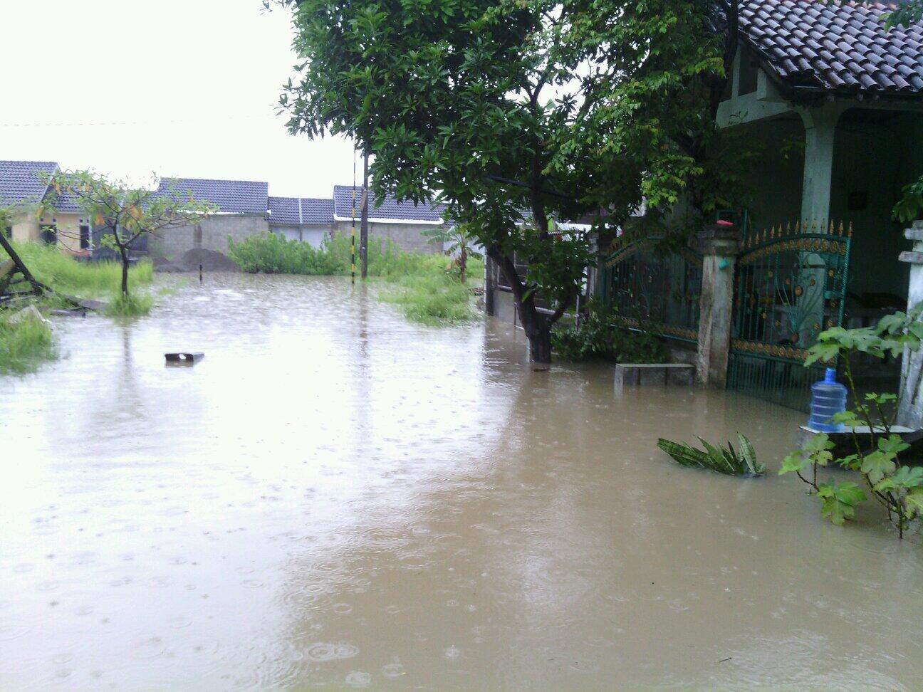 Banjir Cikarang Raya #BanjirCikarangRaya Banjir Cikarang Raya #BanjirCikarangRaya