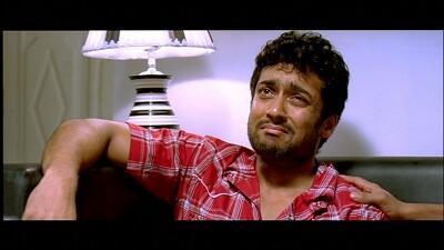 Vaaranam Aayiram Surya Crying