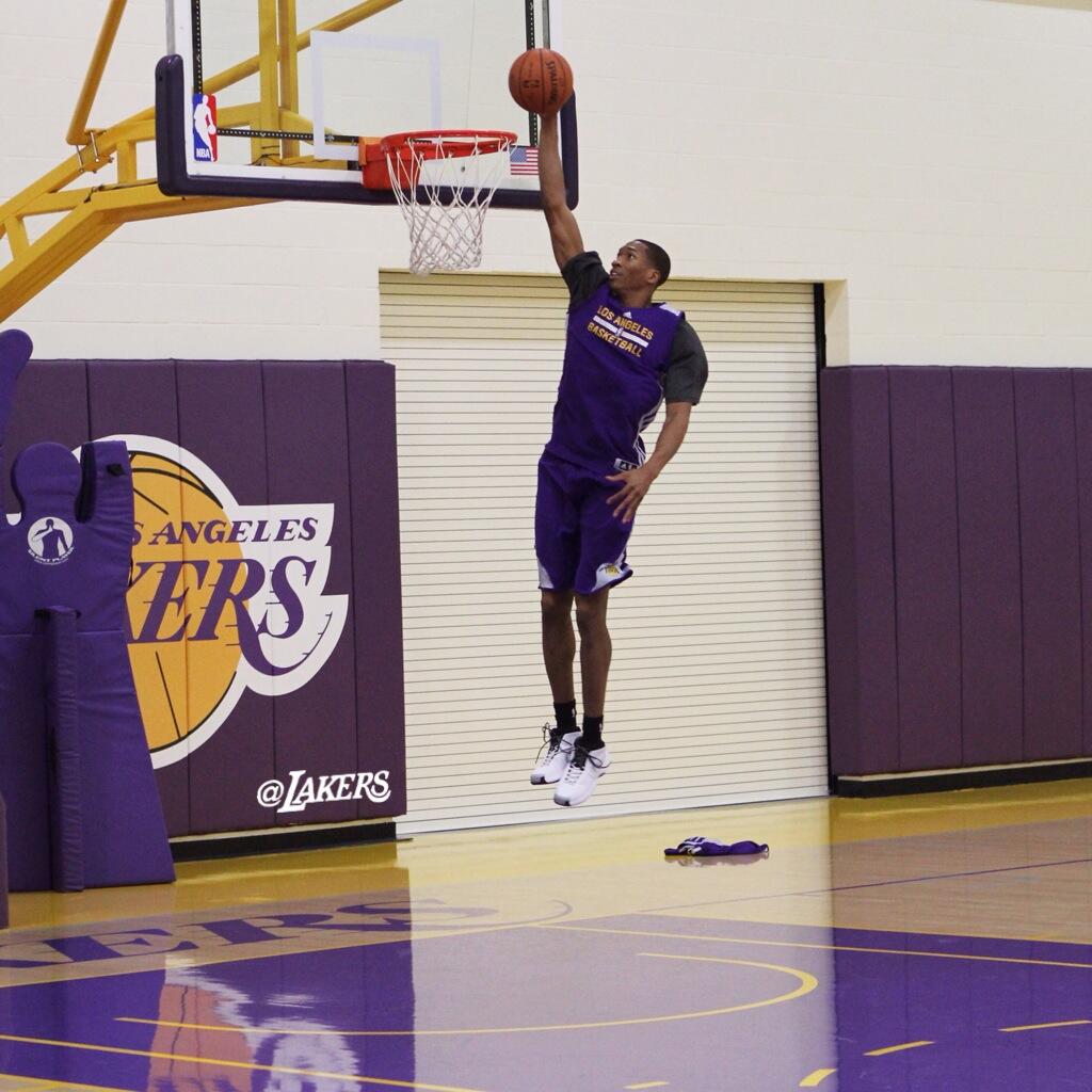 Wesley Johnson Lakers Dunk