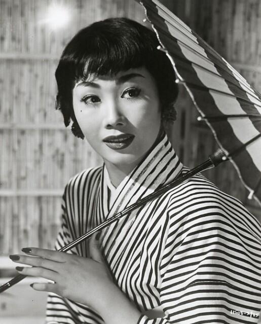 画像 訃報 画像で振り返る若かりし日の淡路恵子さん Naver まとめ