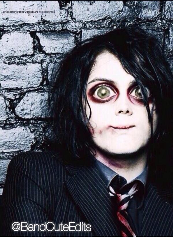 Gerard Way Cute