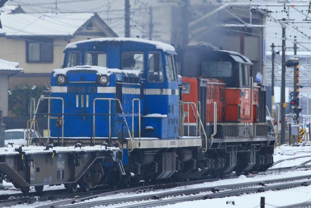 ILMATAR_221 on Twitter: "「ND55 23」になってるけどND552形なんだよな http://t.co/XCn0ujeSl9"