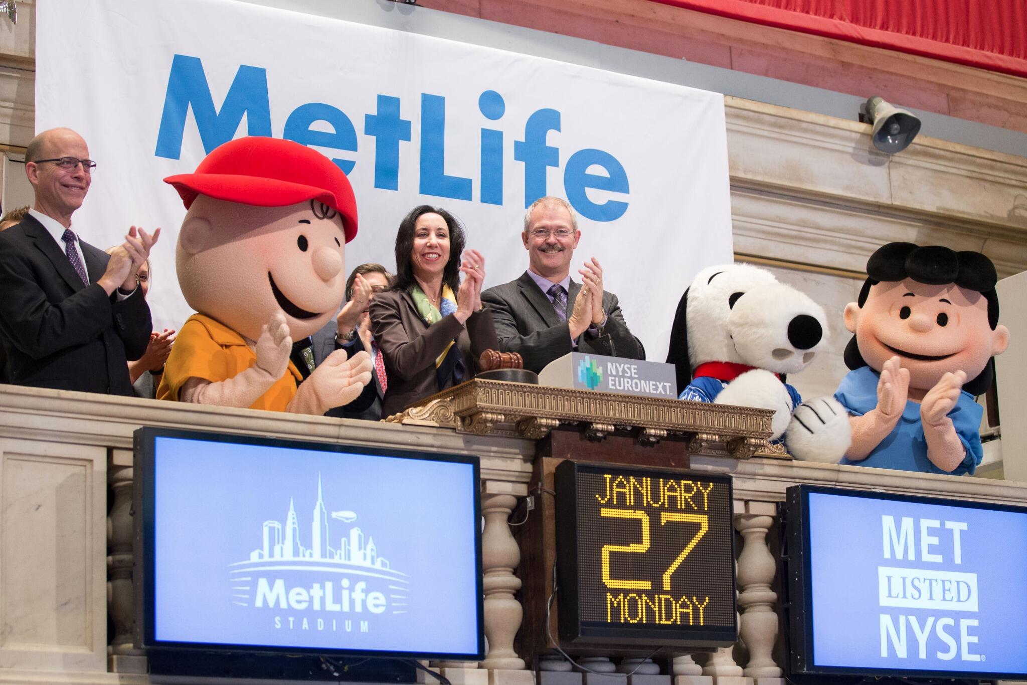 Metlife Snoopy