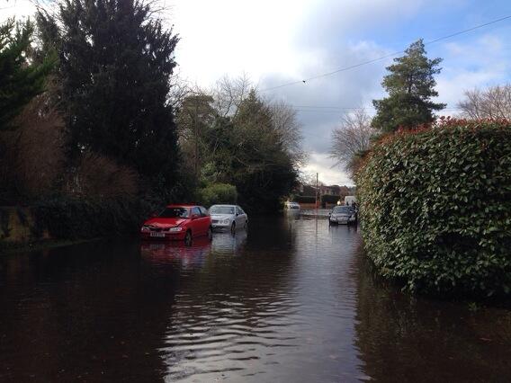 Flood: latest images from Wraysbury | London - ITV News