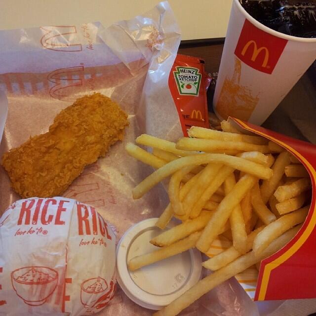 Mcdo Philippines On Twitter Rt If You Enjoy Your Crispy Chicken