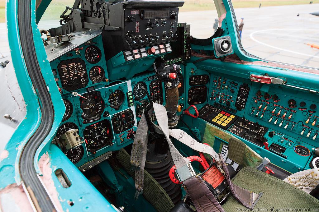 Mig 31 Cockpit