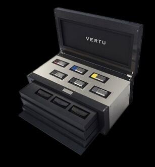 Vertu GSM: Vertu Ascent Racetrack Legends box б/у