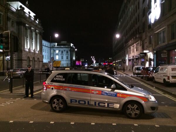 Three bailed after Waterloo Bridge shooting - ITV News