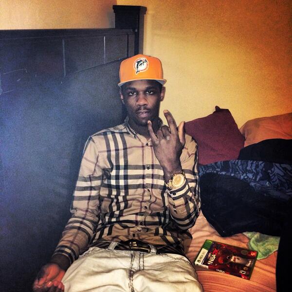 Burberry Belt Rapper