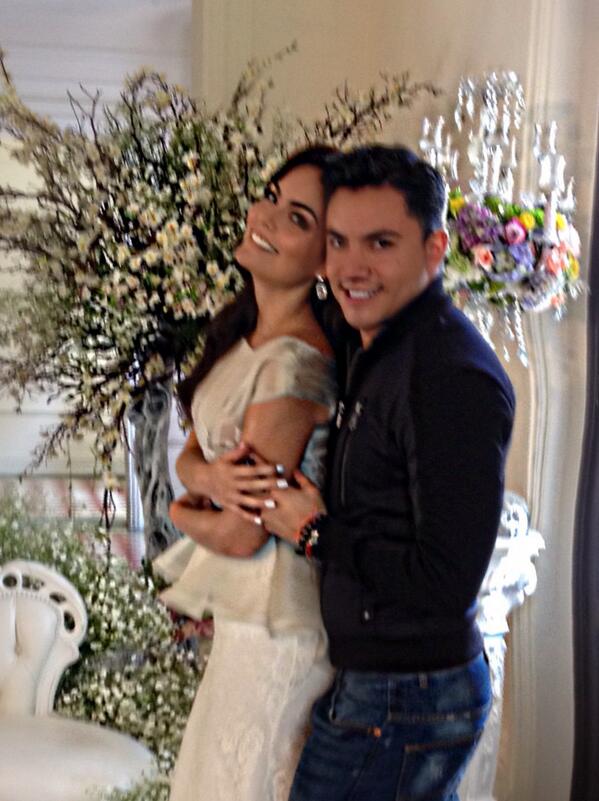 Ximena Navarrete Y Su Novio Youtube