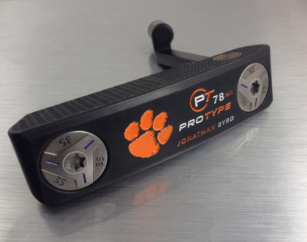 Golf Update: Photo: Jonathan Byrd's Custom Clemson Putter - Tiger ...