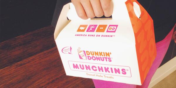 Dunkin Donuts Munchkins Box