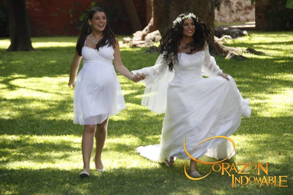 Maricruz Corazon Indomable Vestidos