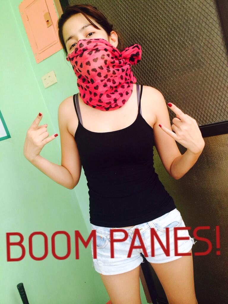 Boom Panes Picture